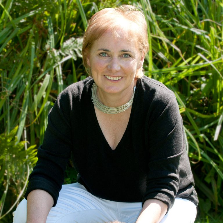 Elliott & Thompson | Riley