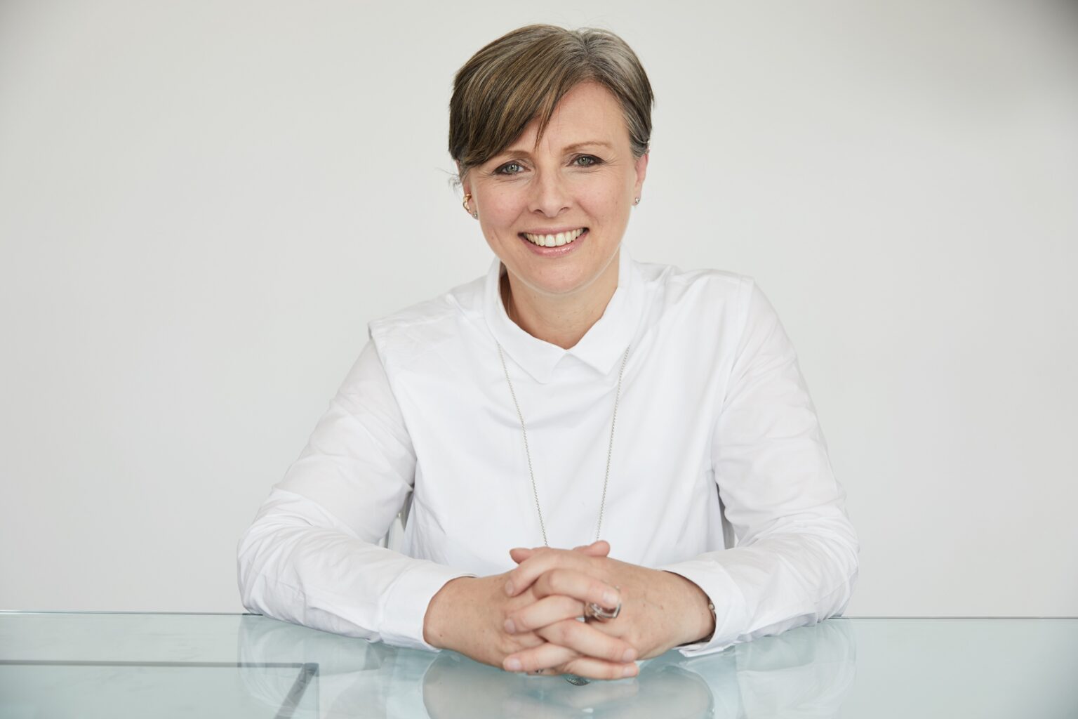 Elliott & Thompson | Tracey Follows